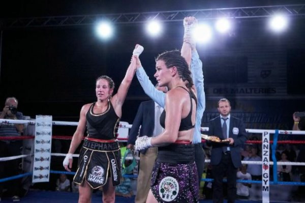 Stéphanie Ducastel d'un rien - Fédération Française de Boxe