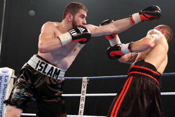 Une première prometteuse - Fédération Française de Boxe