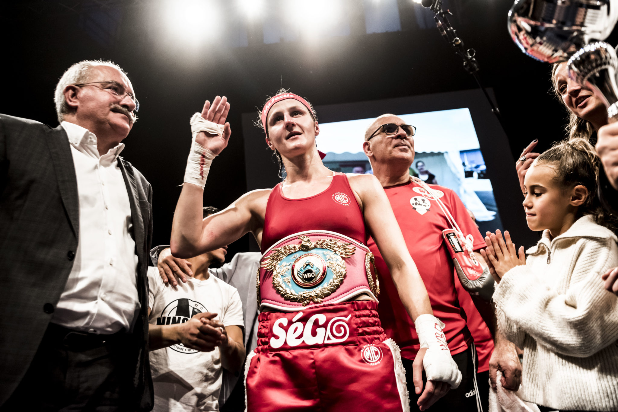 Ségolène Lefebvre reste championne du monde - Fédération Française de Boxe
