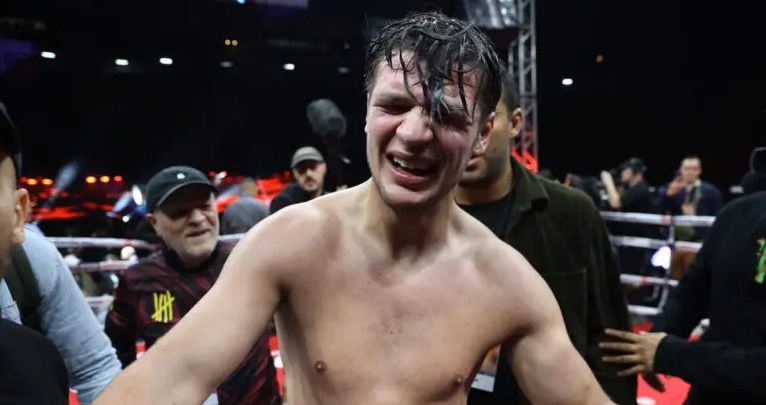 L'immense exploit de Bruno Surace - Fédération Française de Boxe